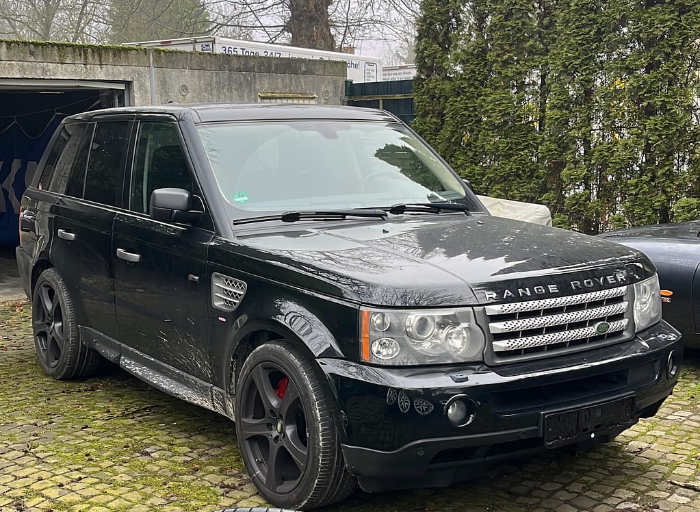 Replacing a faulty Range Rover Sport BCM - BritsDoc - Your Doc for all ...